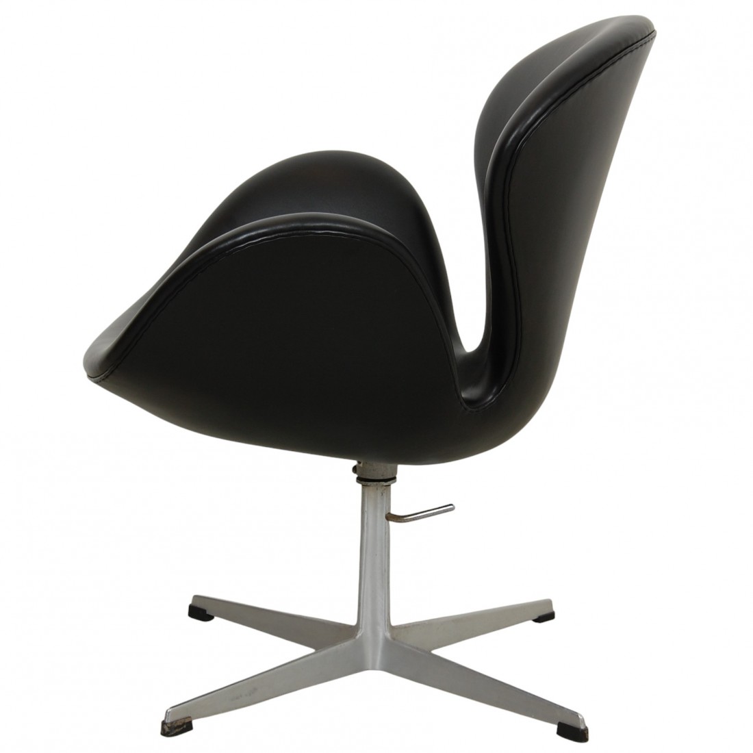 For Sale | Arne Jacobsen height adjustable Swan chair in black classic ...