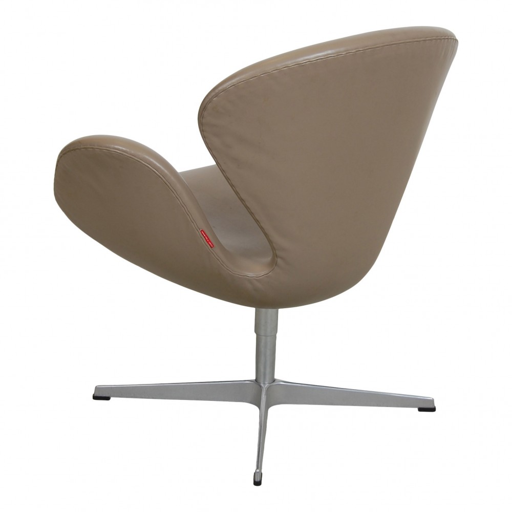 Arne Jacobsen Swan chair in original gray patinated leather - Cph-Classic