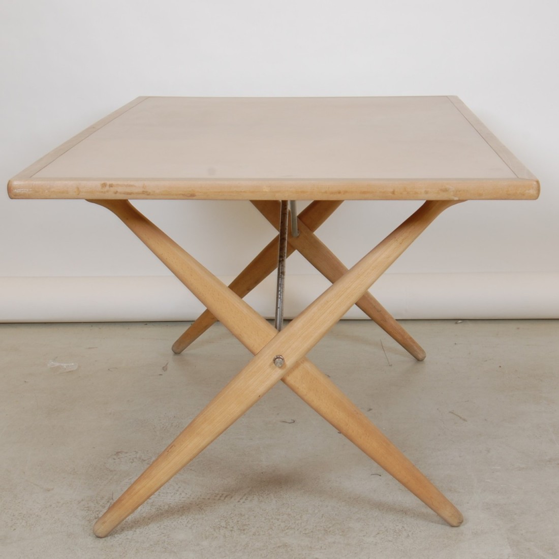 Pre-owned Hans Wegner Dining table PP85 in ash | For Sale - CPH-Classic